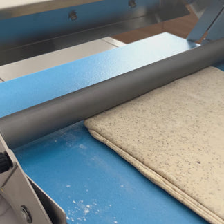 Dough Sheeter RS201 with a Sheeter Board – Japan Kneader Online Store